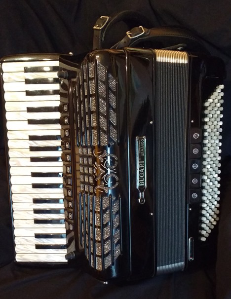 Bugari Armando » Jolly Roger Accordions